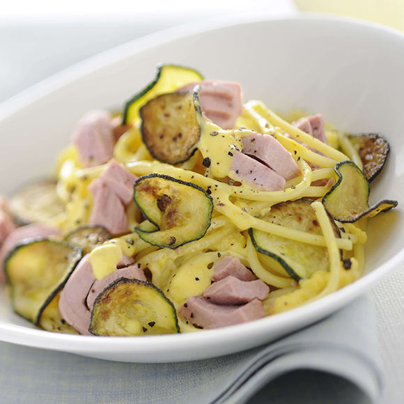 Špagety à la carbonara s tuniakom a cuketami - Rio Mare - Slovak Republic